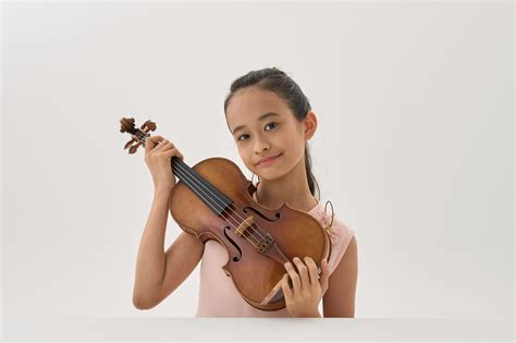 Berlin Phil To Feature 12 Year Old Violinist Slippedisc