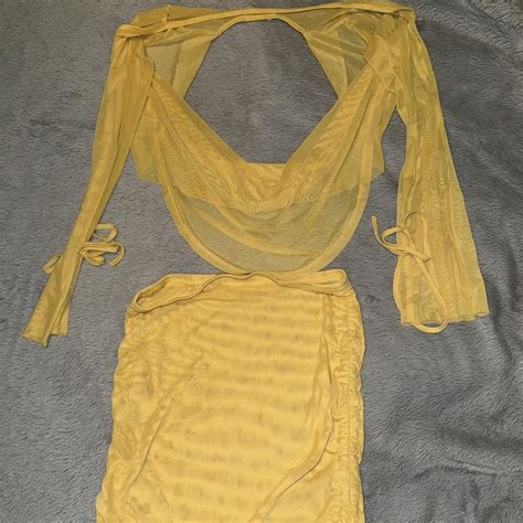 Sorelle Elsa 3 Piece Size 8 Yellow Perfect Depop