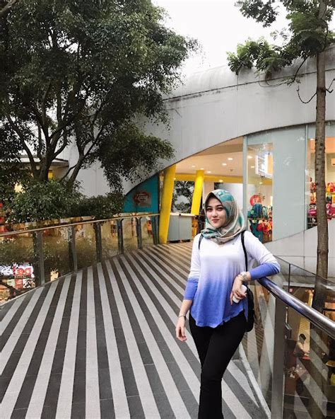 Foto Cewek Aceh Sangat Genit Tante Ara