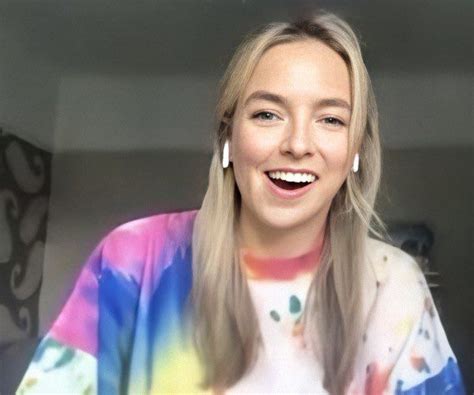 Pingl Par Alisa Sur Killing Eve Actrice