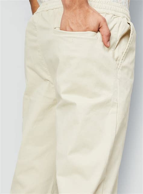 Buy Men Solid Slim Fit Joggers Online At Just Rs 9990 1000014776138