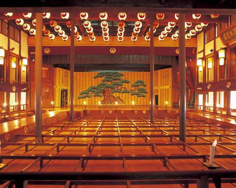歌舞伎由来の言葉がいろいろ ドロン差し金黒衣など 歌舞伎 All About