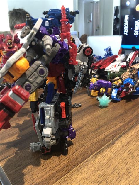 Fan Made Weaponizer Combiner R Transformers