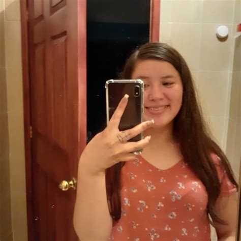 Elizabeth Tinajero Romero Elytinajeror • Threads Say More