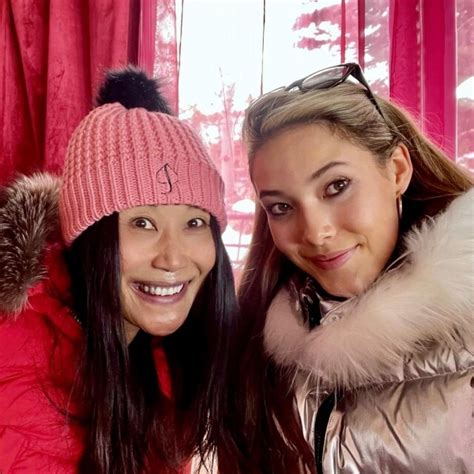 中美混血兒谷愛凌為中國奪下第 3 面金牌顏值超高的她不僅是滑雪好手更是時尚品牌寵兒