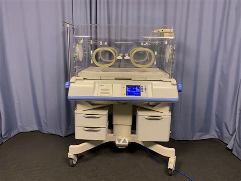 Drager C Hs C C Isolette Infant Incubator W Oxygen Sensors