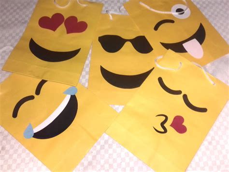 Sacola De Papel Emoji Redes Sociais Elo7 Produtos Especiais