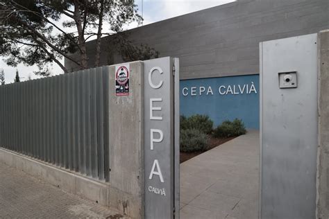 Profesor Condenado Por Pornografía Infantil Es Apartado En Calvià