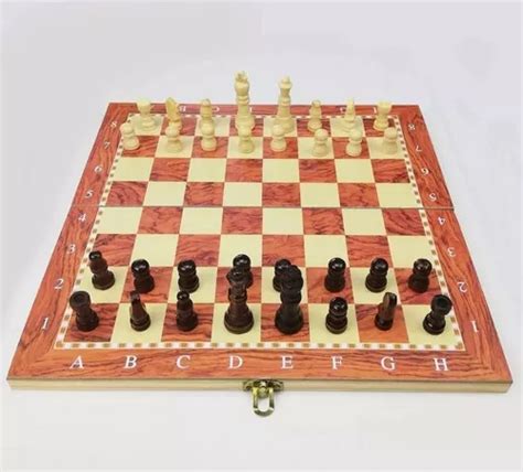 Tablero De Ajedrez 3 En 1 Madera Damas Backgammon Fichas En Venta En