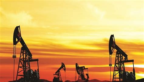النفط يقفز لـ90 دولاراً بعد قرار السعودية وروسيا موقع 24