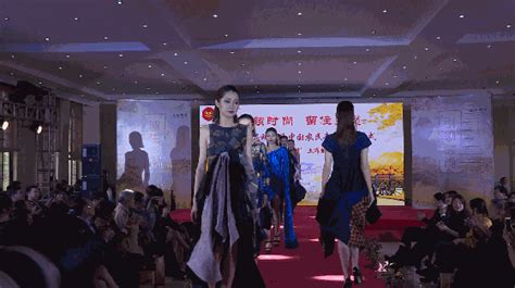 这些模特在金山脱下时装原来这么有味儿土布