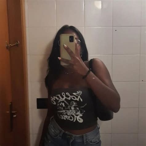 Francesca Hewa Munasinghege Xchicca On Threads