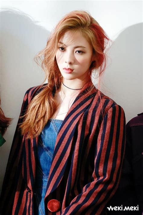 She Looks Like Shes Done With Her Life Still Looks Pretty Kpop
