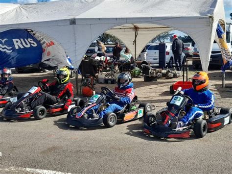 Pre coronación del Karting Asfalto en el Autódromo Gualeguaychú