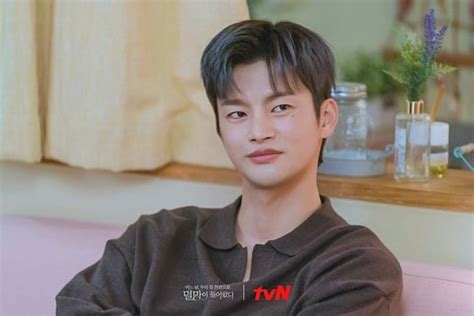 韓國狐狸眼男星盤點分手中張基龍滅亡徐仁國太撩金秀賢李鍾碩也上榜
