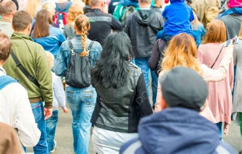 미국 젊은 층 부모와 함께 사는 비율 80년 만에 최고치