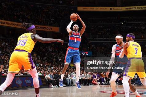 Kentavious Caldwell Pope Of The Washington Wizards Shoots The Ball
