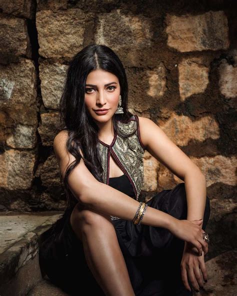 Shruti Haasan Exudes Glamour In A Black Slit Skirt Set