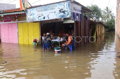 Dampak Banjir Di Makassar ANTARA Foto