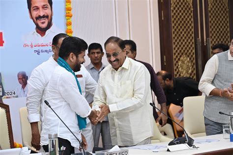 Telangana Govt Begins Loan Waiver Of Farmers Releases 6k Crore To 115