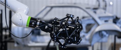 Creaforms R Series Is Now Compatible With Collaborative Robots
