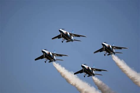 ニュース画像：ブルーインパルス 展示飛行 Flyteam ニュース