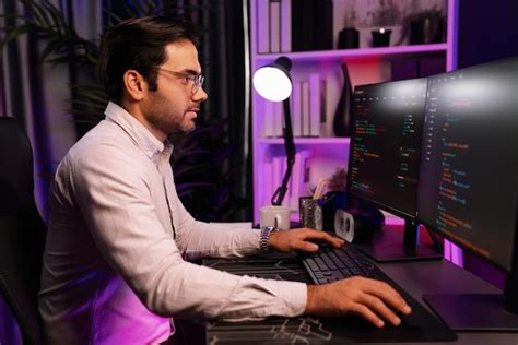Premium Photo Working Smart It Developer Analyzing Data Software