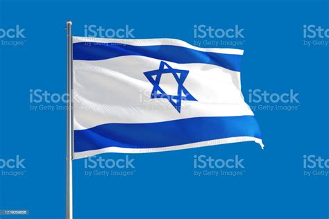 深い青空に風に手を振るイスラエルの国旗高品質の生地国際関係の概念 イスラエル国旗のストックフォトや画像を多数ご用意 イスラエル国旗