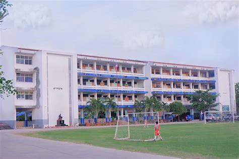 สภานักเรียน สภานักเรียน โรงเรียนเทศบาล 5 เด่นห้า