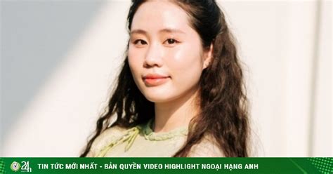 Nữ Sinh Tốt Nghiệp Thủ Khoa Ngoại Thương Với điểm Tuyệt đối