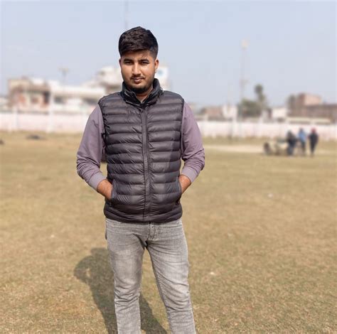 Mandal Dhirendra Kumar On Reels