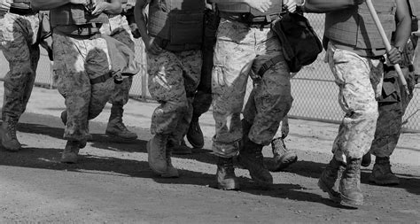 Why You Get Shin Splints How To Avoid Them Strategic Athlete