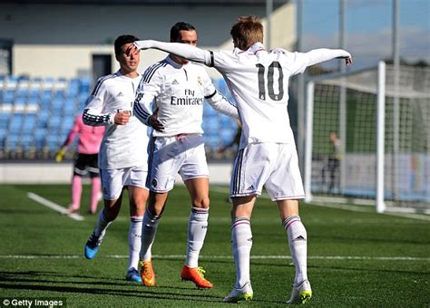Martin Odegaard Scores First Goal In Real Madrid Colours Wearing The No Shirt Daily Mail Online
