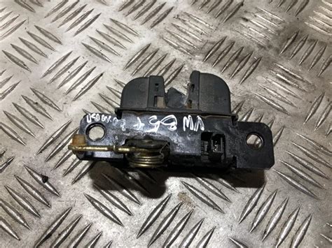 3b9827505 Used Rear Trunk Lid Lock Latch Volkswagen Passat 2004