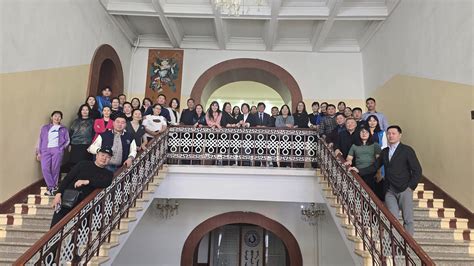 МОНГОЛ ХЭЛ МУИС ийн Монгол хэл хэл шинжлэлийн тэнхим