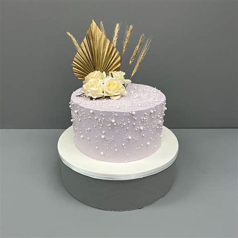 White And Pink Buttercream Cake Design 98 Birthday And Wedding Cakes