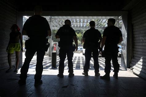 Première Interpellation Dans Lenquête Sur Le Meurtre Dun Homme De 18