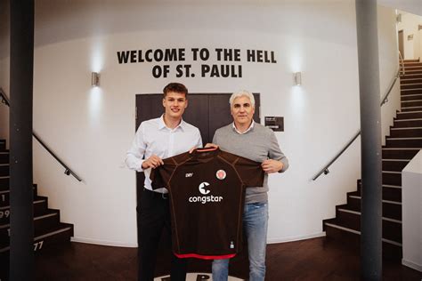 Nachwuchsspieler Bekommt Profi Vertrag HL SPORTS