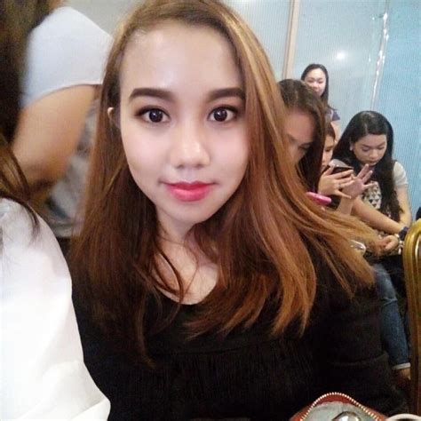 Brow game is strong on this one "Benefit Brow Experience ...