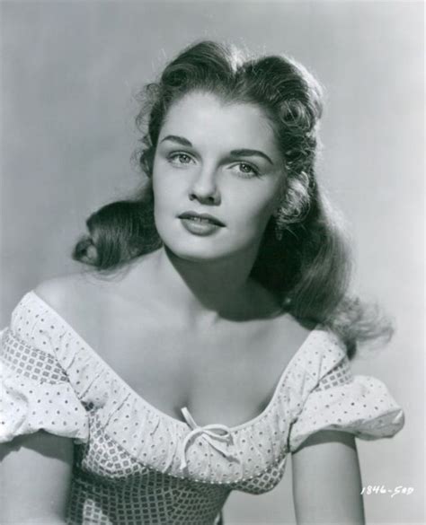 30 Glamorous Photos Of Luana Patten In The 1950s And 60s ~ Vintage