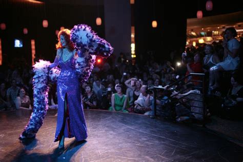 Tempest Storm Legendary Burlesque Star Who Blazed Trail For Striptease