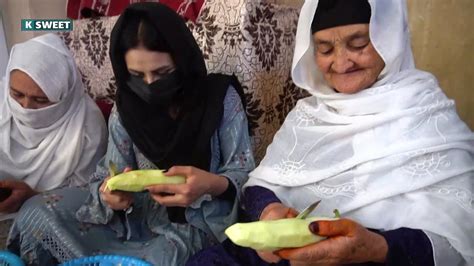 مسابقه بسیار جالب میان بی بی جان و سحر جان و با داوری خاله نفیسه