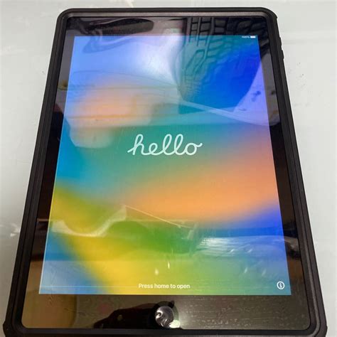 Yahooオークション Ipad 第5世代 128gb Wi Fiモデル シルバー 97イ