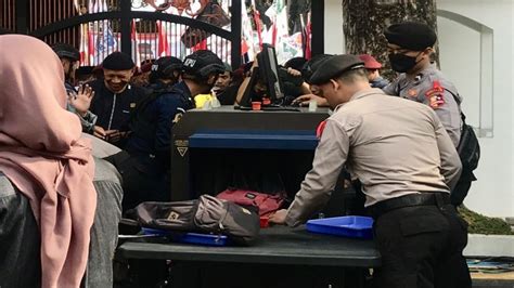 Penyesuaian Rute TransJakarta Akibat Pendaftaran Capres Cawapres