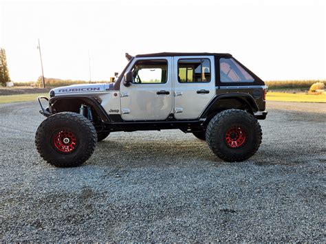 Sexiest Jeep Alive Round Voting Jeep Wrangler Forums JL JLU Rubicon Sahara