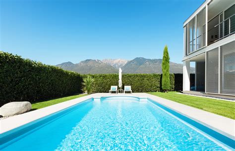 Consejos Para Mantener Limpia El Agua De Tu Piscina Aqua