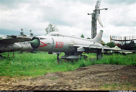 Sukhoi Su-20 - Poland - Air Force | Aviation Photo #7447385 | Airliners.net