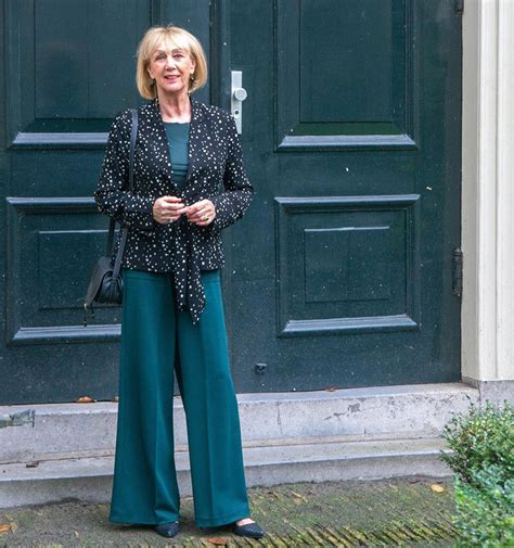 Christmas Party Pants Outfits For Women