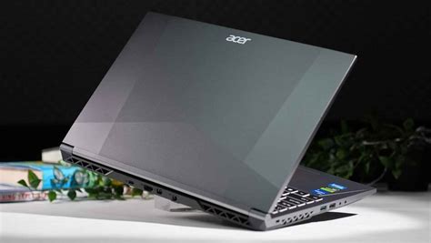 Acer Alg Al15g 52 Review A Versatile Budget Gaming Laptop