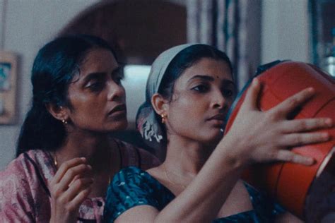 Hansal Mehta Hansal Mehta Takes A Dig At Ffi Jury Head Jahnu Barua